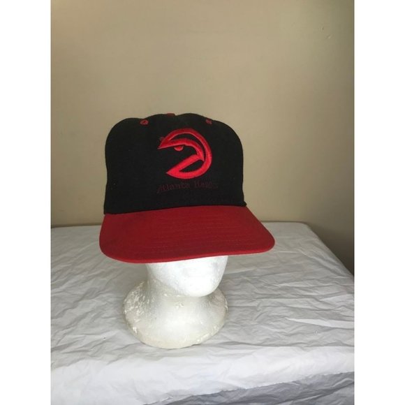 New Era | Accessories | Vintage Atlanta Hawks Nba New Era Fitted Sz 7 4 ...